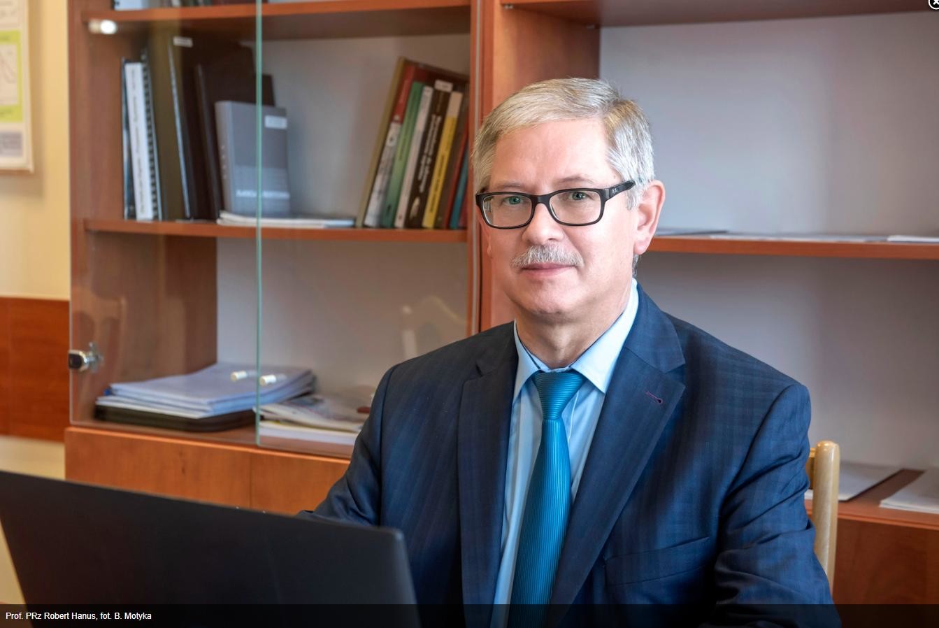 Nominacja profesorska dr. hab. inż. Roberta Hanusa / Wydział ...